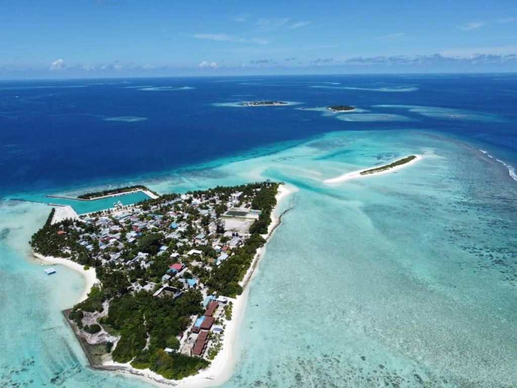 Maldives’ Fishing Heart & Community Island in Alif Alif | Follow Me To ...