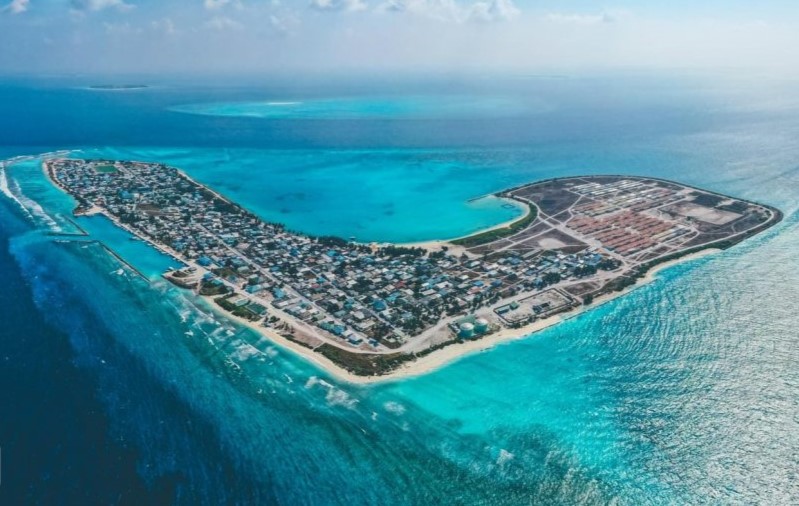 A Peaceful Maldivian Island in Alif Dhaal Atoll Surrounded by Clear ...